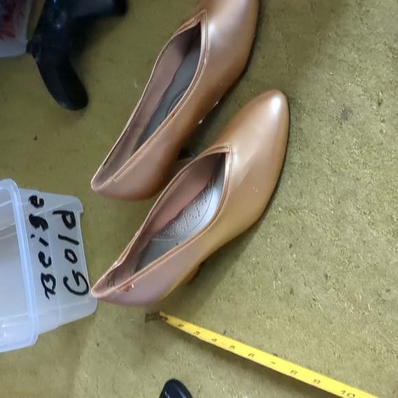 Wimzee | Shoes | Gold Spanish Heel Shoes | Poshmark